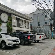 Relish Hello Happiness Photos - Tomas Morato, Quezon City | Booky