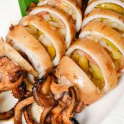 Dapo at Tisa Photos - Lilac St, Marikina | Booky