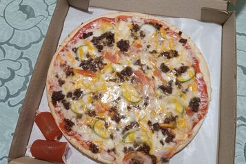 Pazzis Pizza store photo