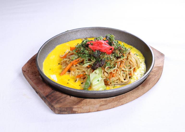 19 Must-Try Restaurants at Estancia Mall and Capitol Commons | Booky