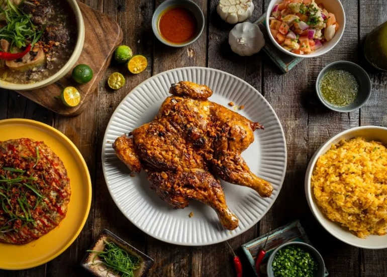 The Best Eats, Desserts, and Drinks at Mitsukoshi Mall | Booky