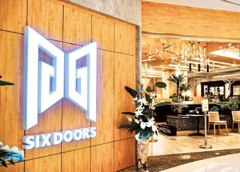 Restaurants with Graduation Promos Perfect for a Celebration | Booky