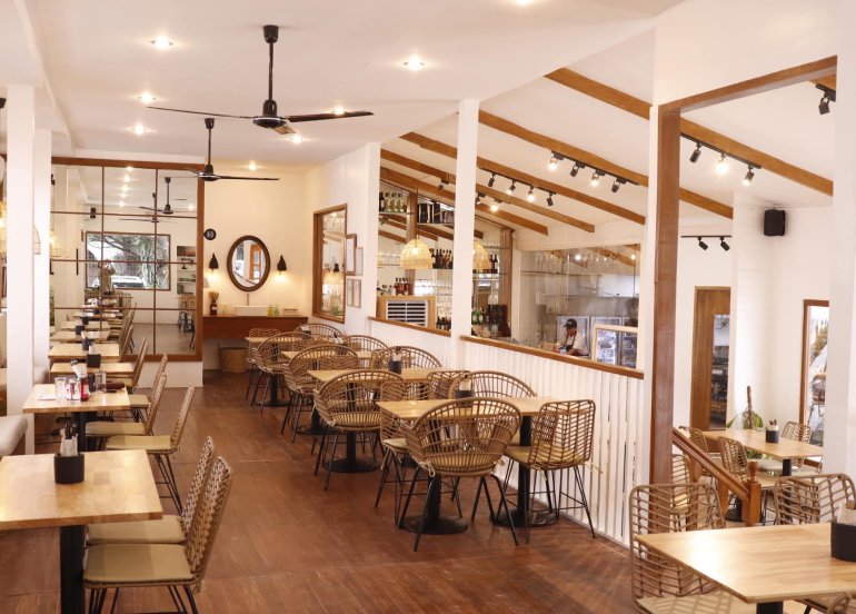 16 Unique Tomas Morato Restaurants You Won’t Find Anywhere Else | Booky