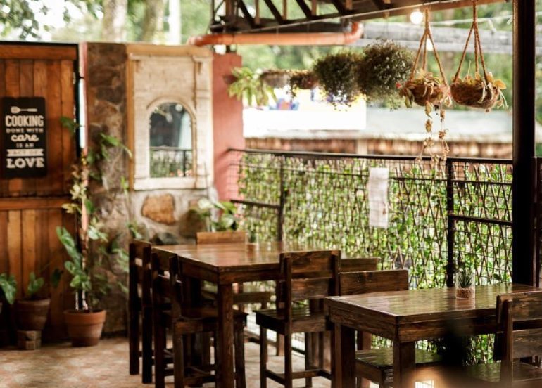 9 Unique Restaurants in Tagaytay To Include In Your Itinerary | Booky
