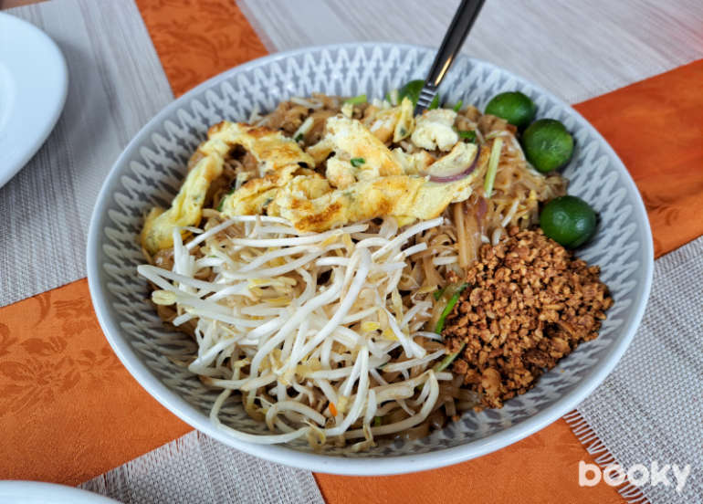 5 Hole-in-the-Wall Restaurants in Marikina for You to Discover | Booky